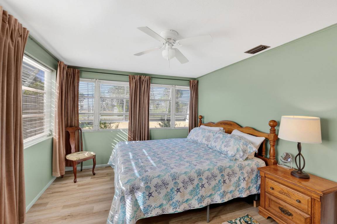 Apartment ∙ 3 Bedrooms ∙ 6 Guests - Blind Pass Beach, Englewood