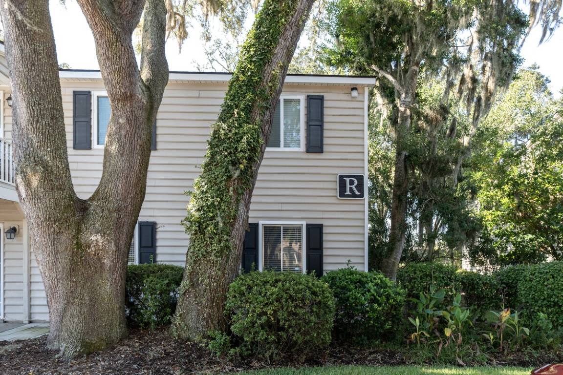 Apartment ∙ 3 Bedrooms ∙ 6 Guests - Brunswick, GA