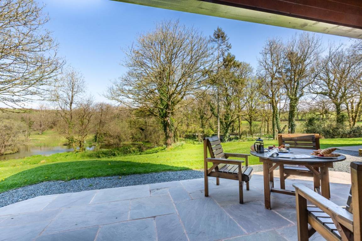 Lodge ∙ 2 Bedrooms ∙ 4 Guests - Devon