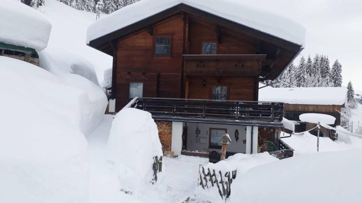 77 M² Apartment ∙ 2 Bedrooms ∙ 5 Guests - Finkenberg