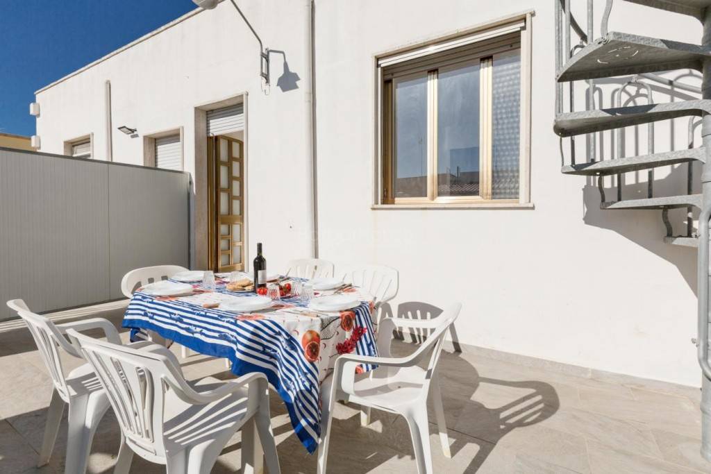 100 M² Apartamento ∙ 2 Habitaciones ∙ 7 Huéspedes - Punta Prosciutto