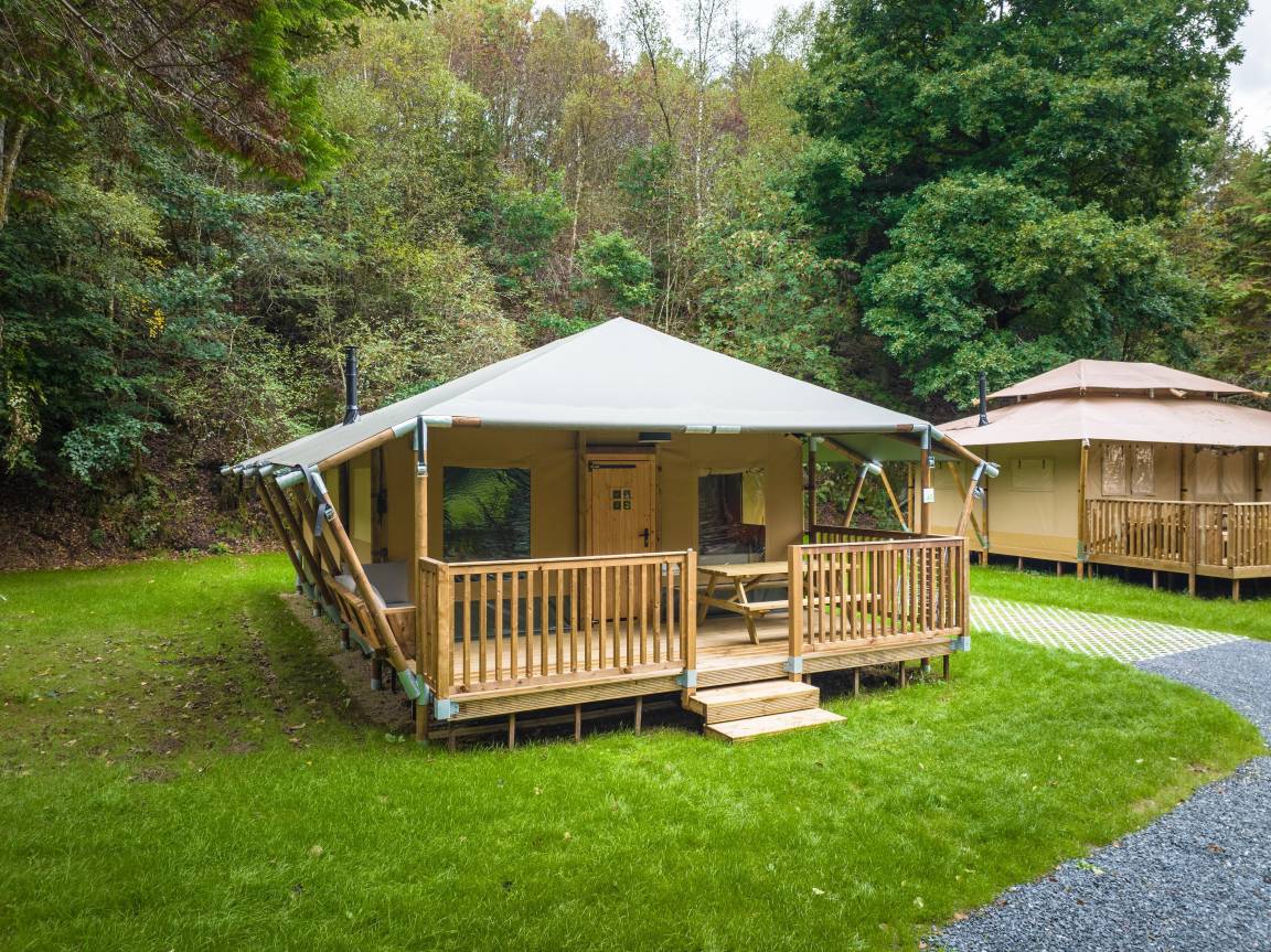 50 M² Zelt ∙ 3 Schlafzimmer ∙ 6 Gäste - Belgien