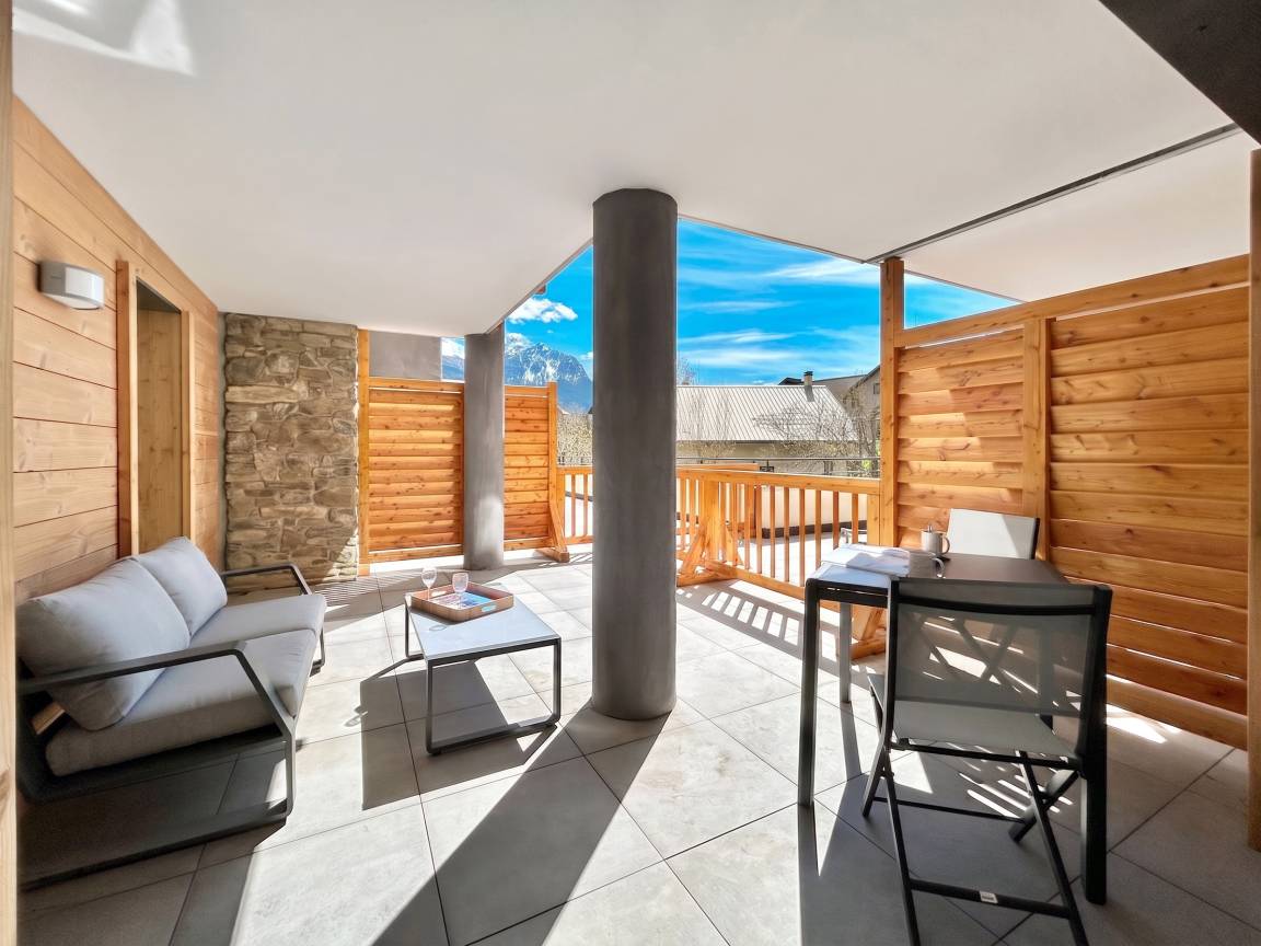 98 M² Ferienwohnung ∙ 2 Schlafzimmer ∙ 6 Gäste - Briançon