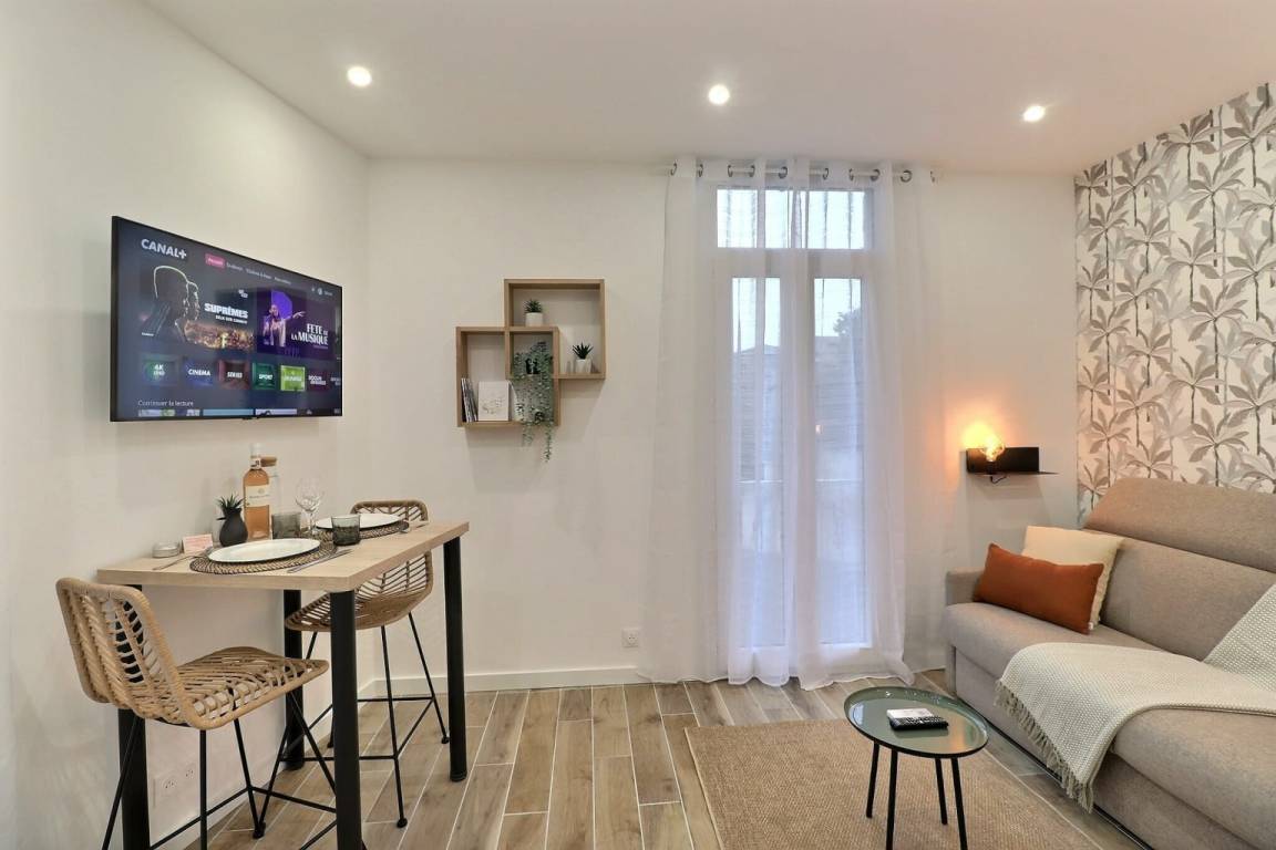 26 M² Studio ∙ 2 Personnes - Le Tholonet