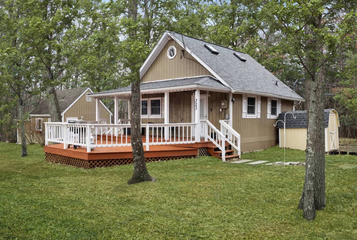 64 M² Chalet ∙ 2 Bedrooms ∙ 4 Guests - West Virginia