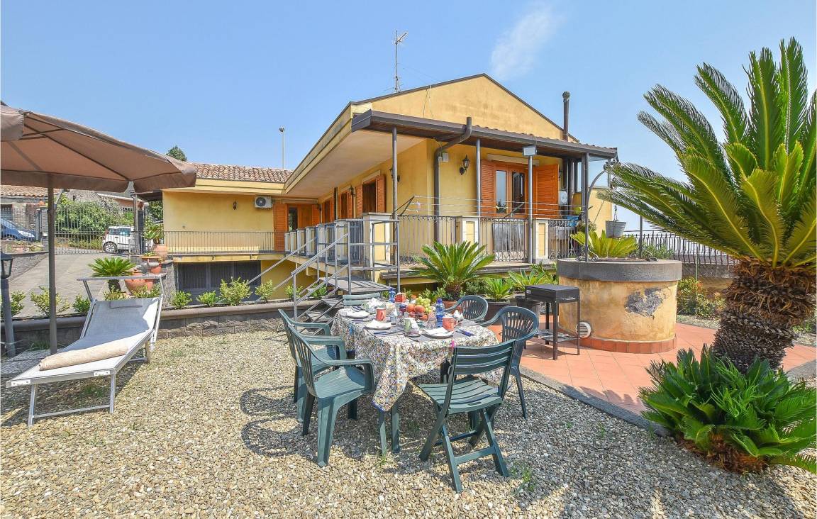 120 M² Maison De Vacances ∙ 3 Chambres ∙ 6 Personnes - Acireale