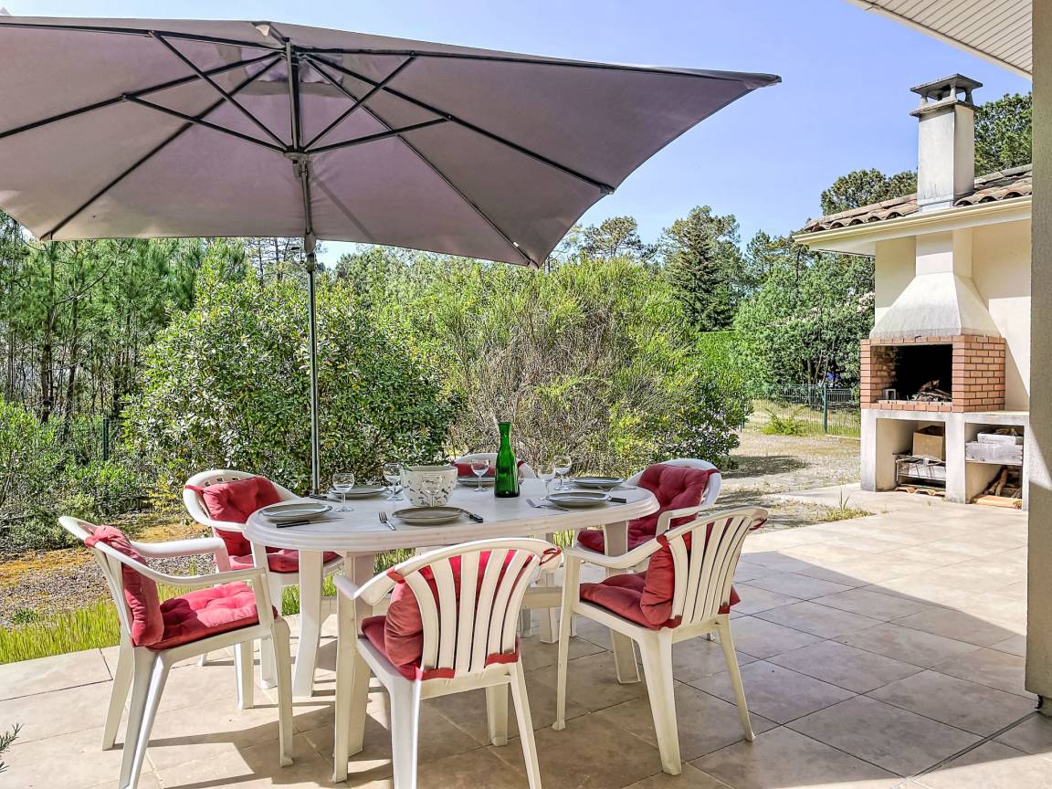 90 M² House ∙ 4 Bedrooms ∙ 10 Guests - Lacanau