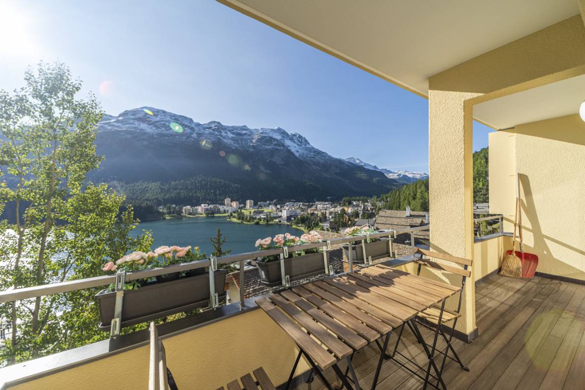 70 M² Ferienwohnung ∙ 3 Schlafzimmer ∙ 6 Gäste - Sankt Moritz