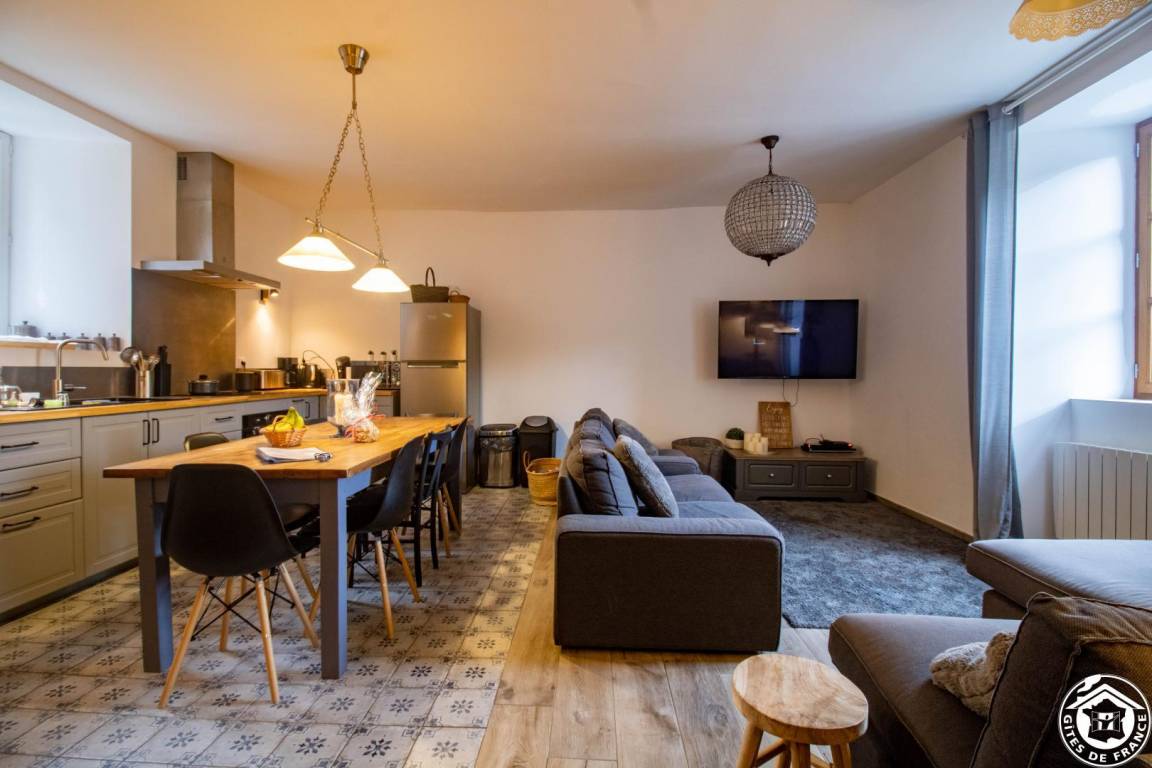 115 M² Mökki ∙ 4 Makuuhuonetta ∙ 8 Vierasta - Pyrénées