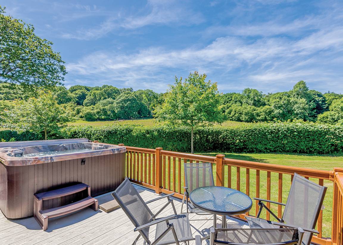 Chalet ∙ 2 Bedrooms ∙ 4 Guests - Bala