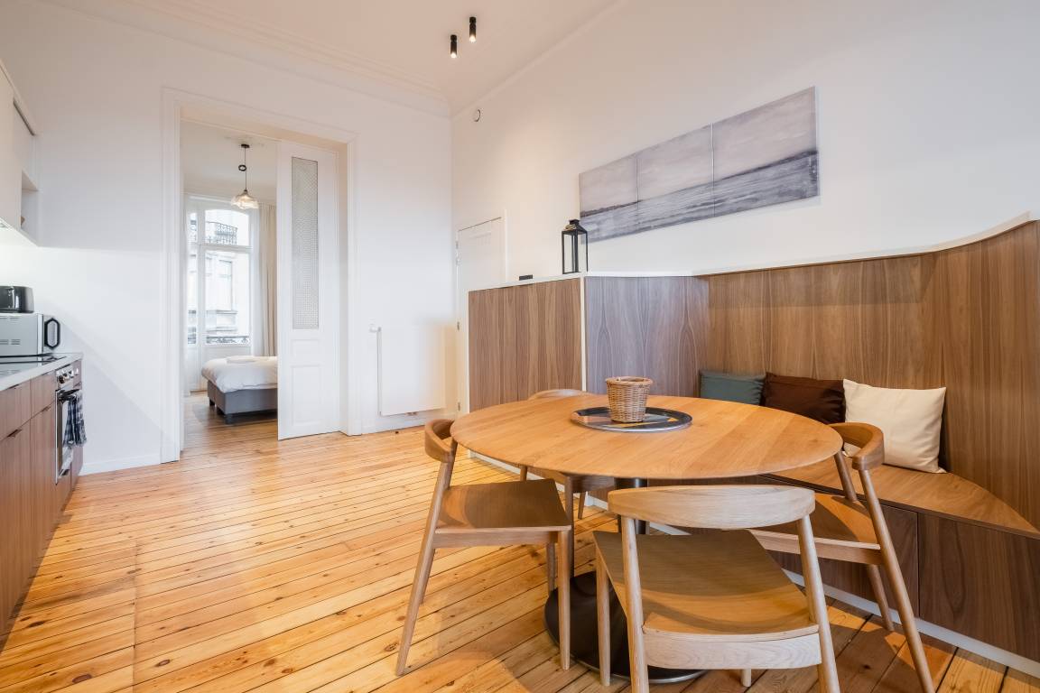 80 M² Apartment ∙ 1 Bedroom ∙ 2 Guests - Anderlecht