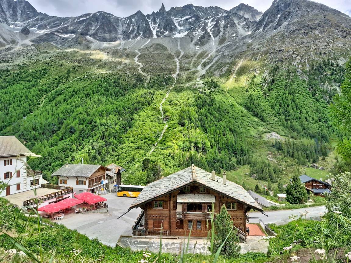 140 M² Appartement ∙ 4 Chambres ∙ 8 Personnes - Arolla