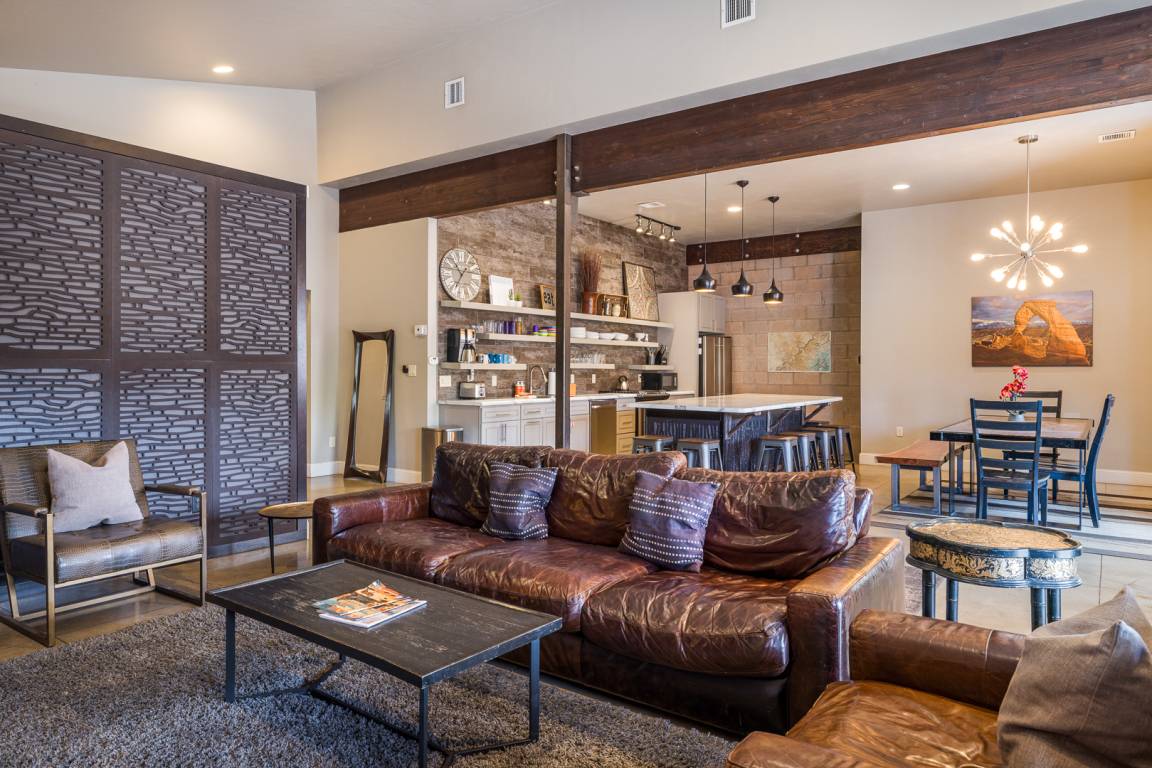 House ∙ 4 Bedrooms ∙ 12 Guests - Moab, UT