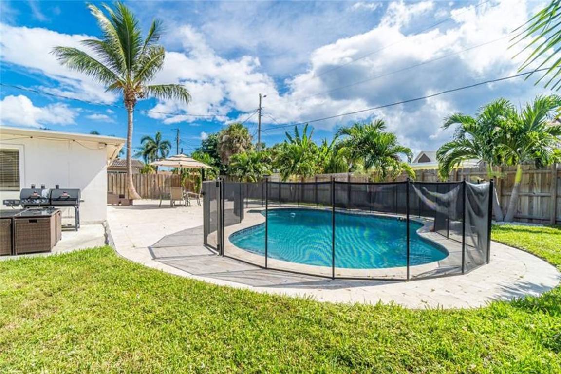Apartment ∙ 3 Bedrooms ∙ 6 Guests - Deerfield Beach, FL
