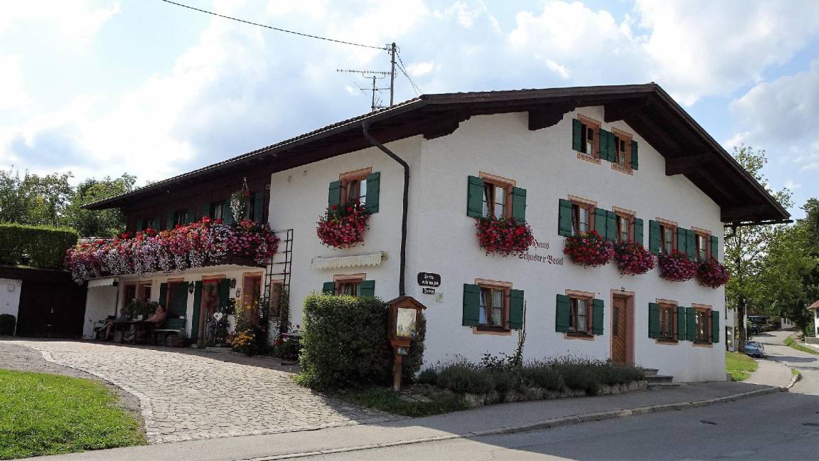 32 M² Ferienwohnung ∙ 1 Schlafzimmer ∙ 2 Gäste - Peiting