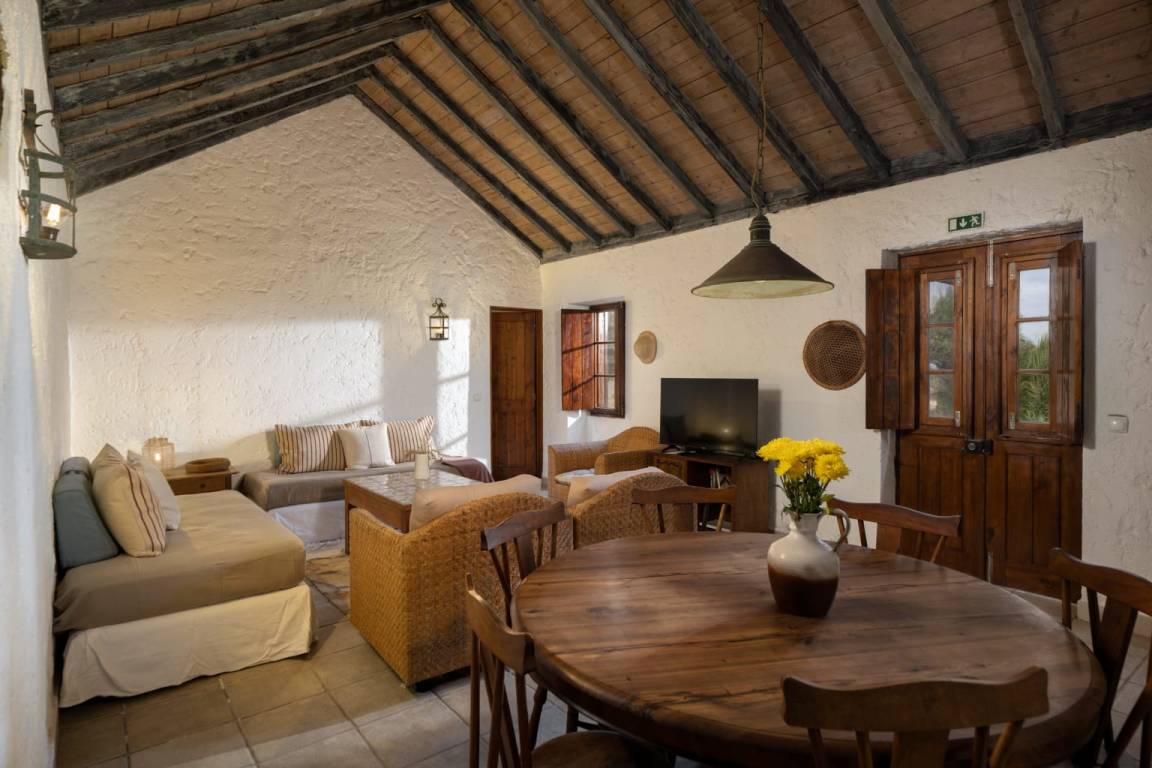 72 M² Ferienhaus ∙ 4 Schlafzimmer ∙ 8 Gäste - Porto Santo Island