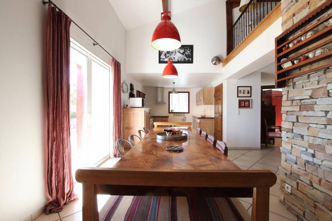 203 M² Gîte ∙ 5 Chambres ∙ 11 Personnes - Pays basque français