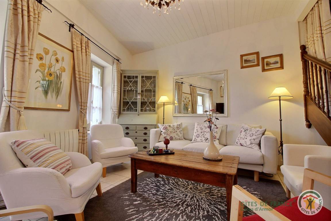 126 M² Gîte ∙ 3 Chambres ∙ 6 Personnes - Jugon-les-Lacs