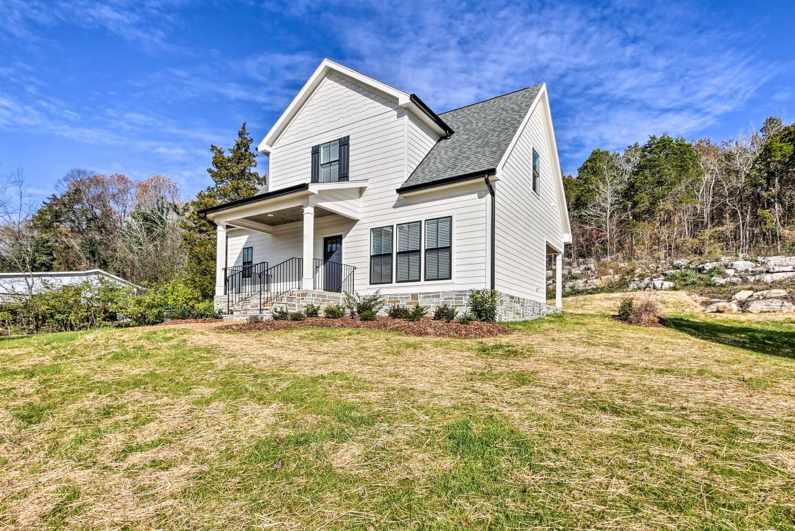 145 M² House ∙ 4 Bedrooms ∙ 8 Guests - Signal Mountain, TN