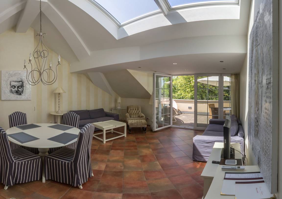 85 M² Ferienwohnung ∙ 2 Schlafzimmer ∙ 4 Gäste - Langenargen
