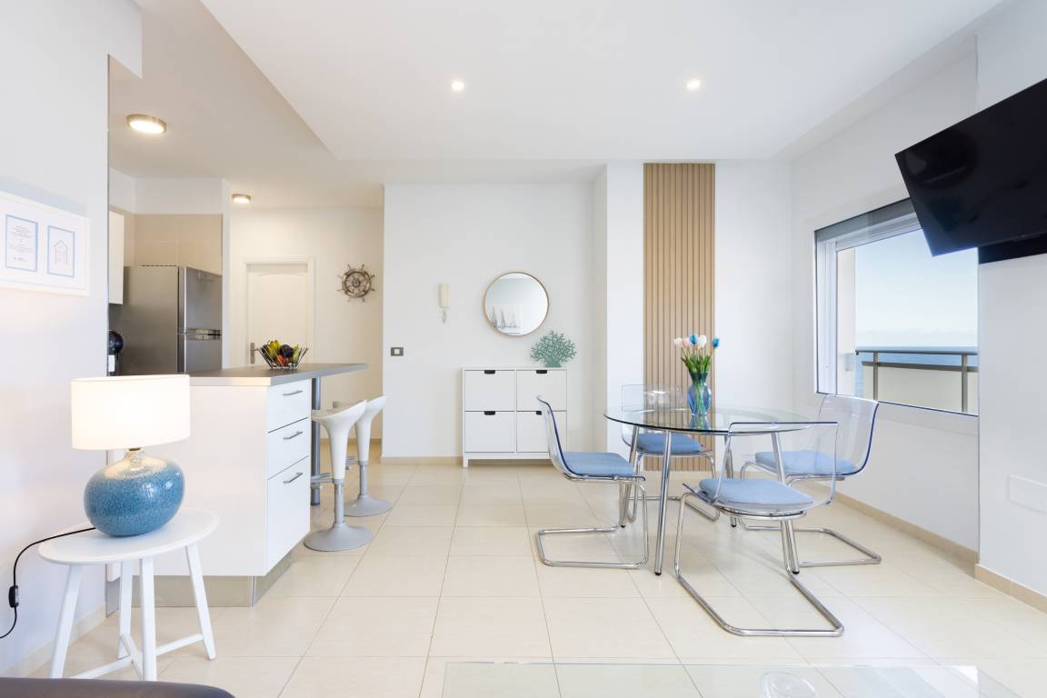 82 M² House ∙ 2 Bedrooms ∙ 4 Guests - Tenerife