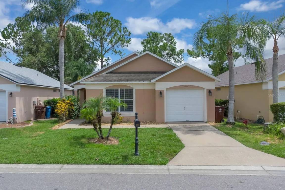 1130 M² House ∙ 3 Bedrooms ∙ 6 Guests - Davenport, FL