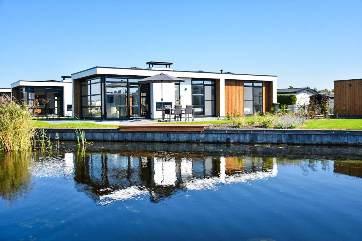 Bungalow ∙ 2 Slaapkamers ∙ 4 Gasten - Hilversum