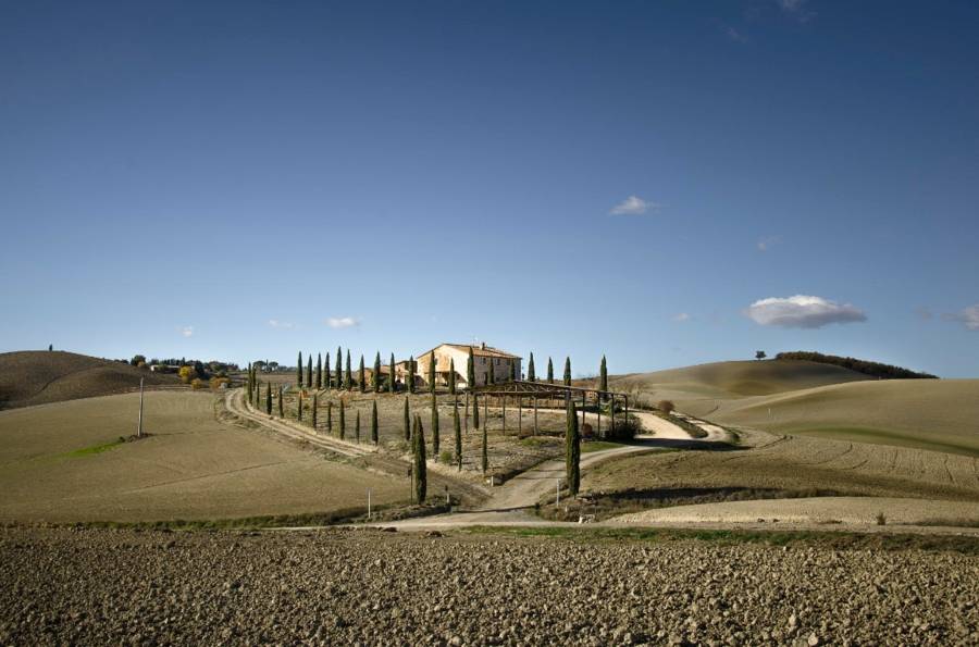 140 M² Farmhouse ∙ 4 Bedrooms ∙ 12 Guests - San Quirico d’Orcia