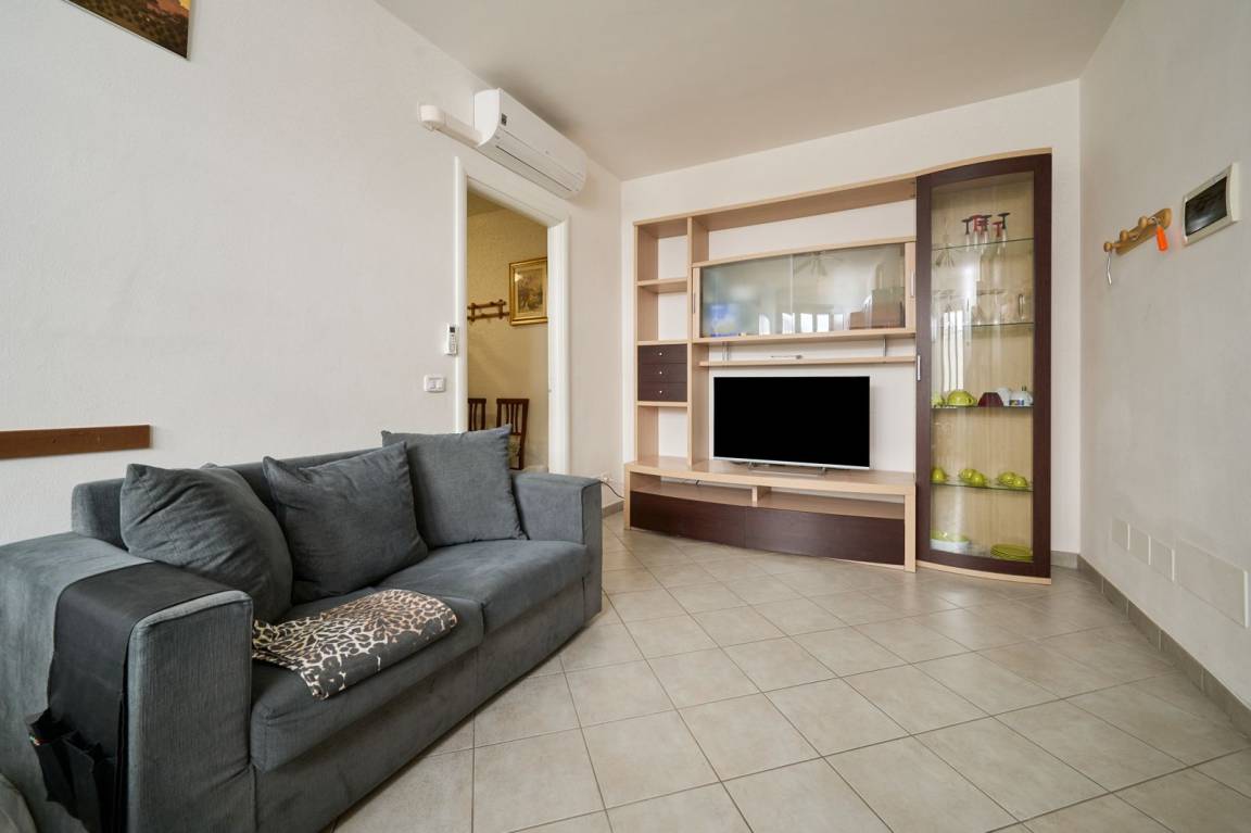 70 M² Apartment ∙ 2 Bedrooms ∙ 6 Guests - Follonica