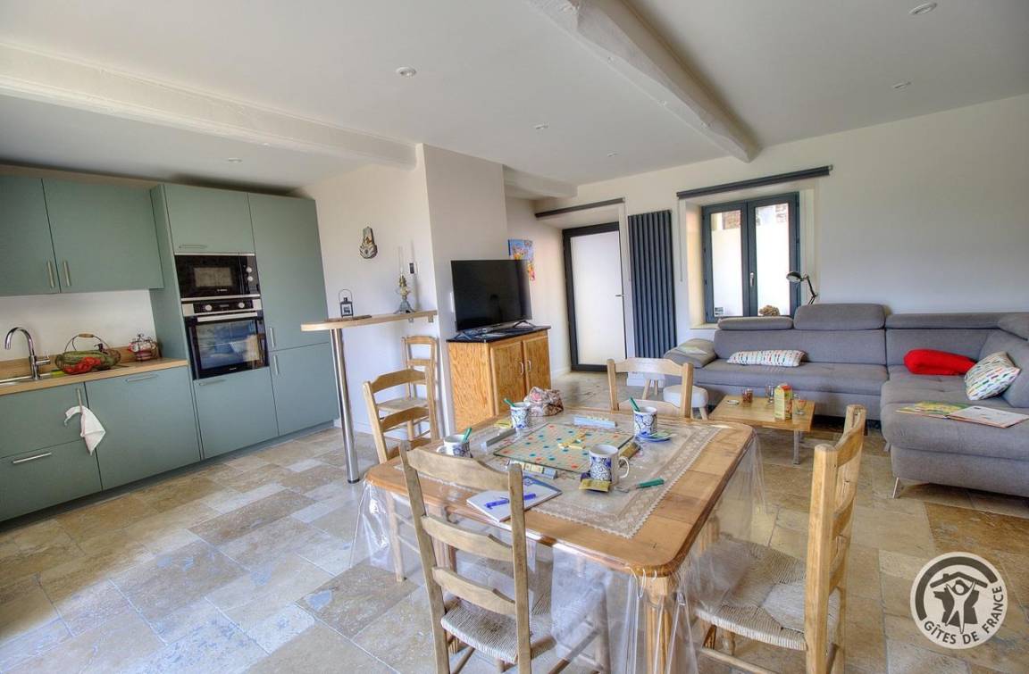 63 M² Gîte ∙ 2 Chambres ∙ 4 Personnes - Rhône