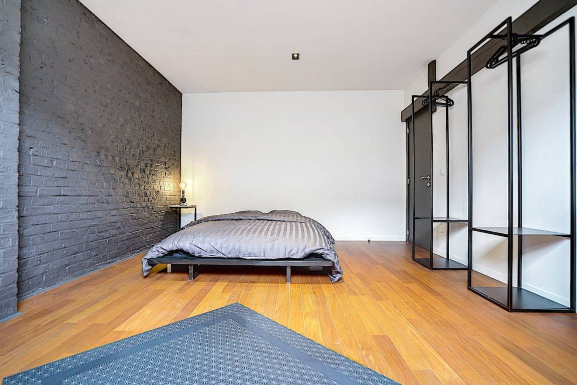 315 M² Private Room ∙ 1 Bedroom ∙ 1 Guest - Charleroi