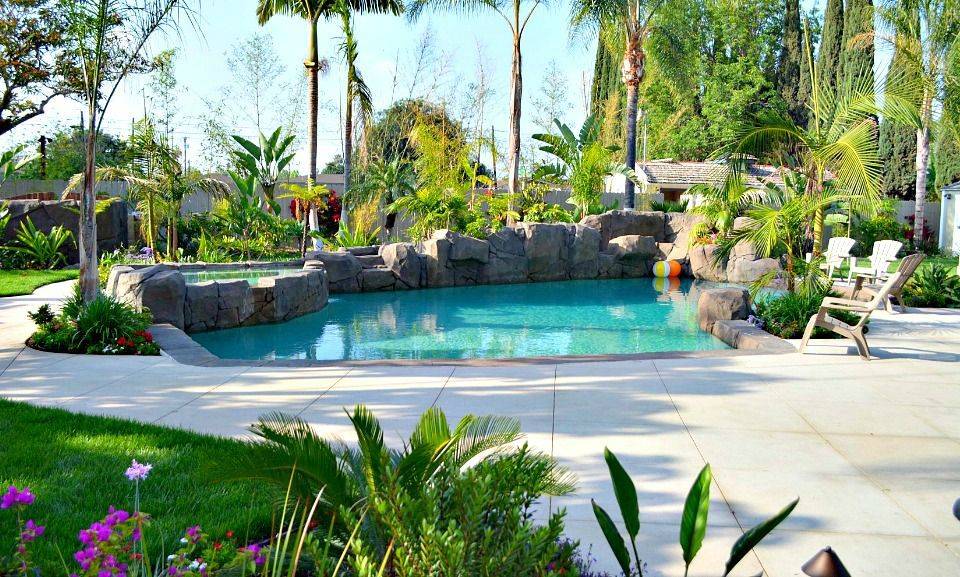 325 M² House ∙ 5 Bedrooms ∙ 20 Guests - Garden Grove, CA