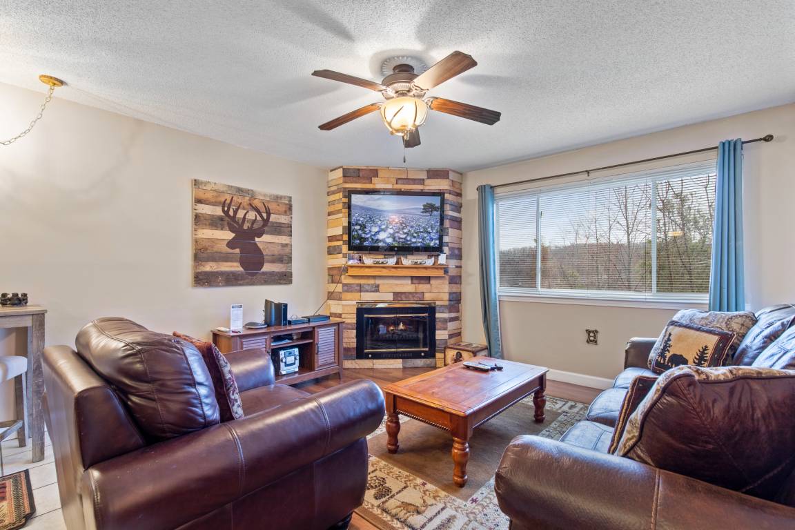 71 M² Condo ∙ 2 Bedrooms ∙ 6 Guests - Gatlinburg, TN