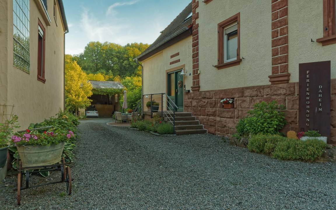 50 M² Ferienwohnung ∙ 2 Schlafzimmer ∙ 4 Gäste - Erfweiler