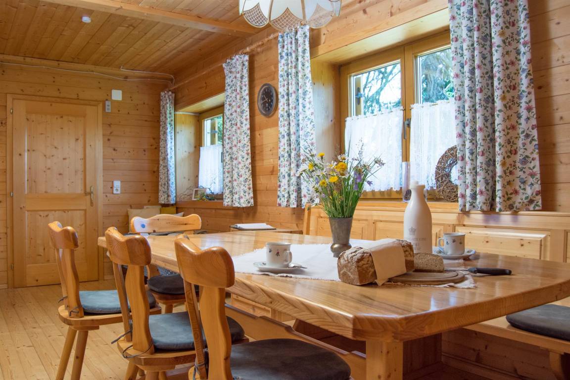 House ∙ 2 Bedrooms ∙ 8 Guests - Lienz