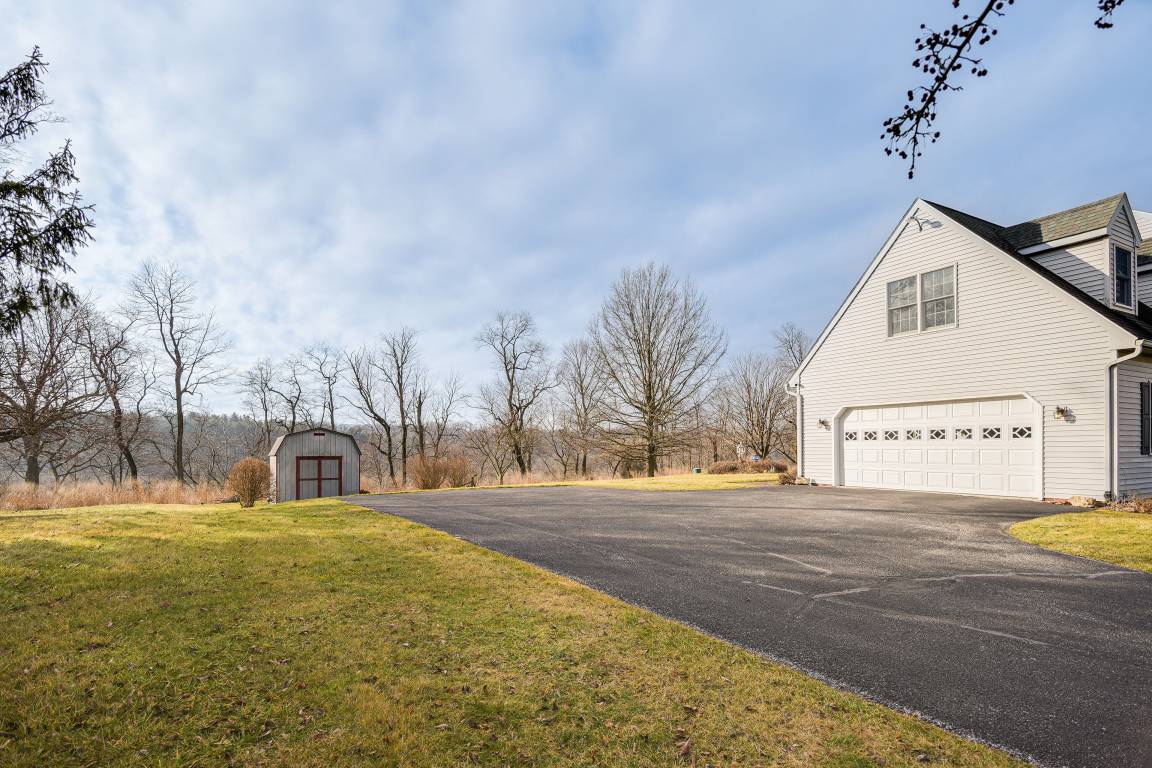 282 M² House ∙ 5 Bedrooms ∙ 12 Guests - Strasburg, PE USA
