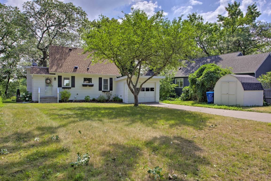 172 M² Cottage ∙ 3 Bedrooms ∙ 6 Guests - Maple Grove, MN