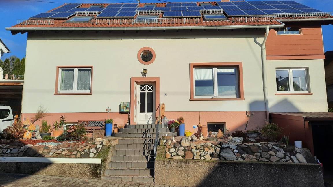 80 M² Apartment ∙ 1 Bedroom ∙ 5 Guests - Saarland