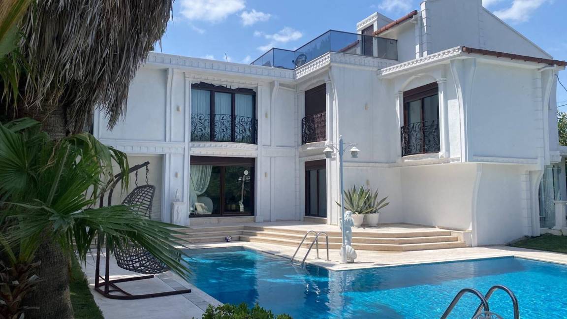 500 M² Villa ∙ 6 Bedrooms ∙ 12 Guests - Sahil