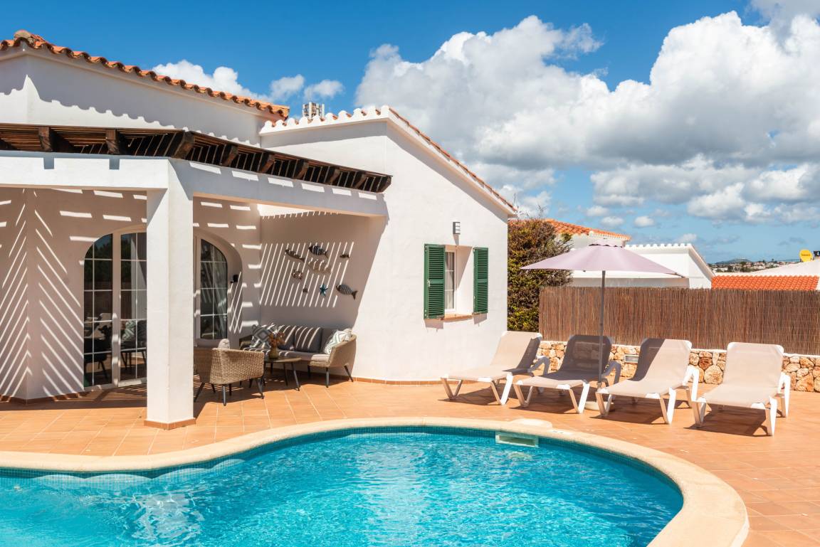 90 M² Villa ∙ 3 Habitaciones ∙ 5 Huéspedes - Minorca
