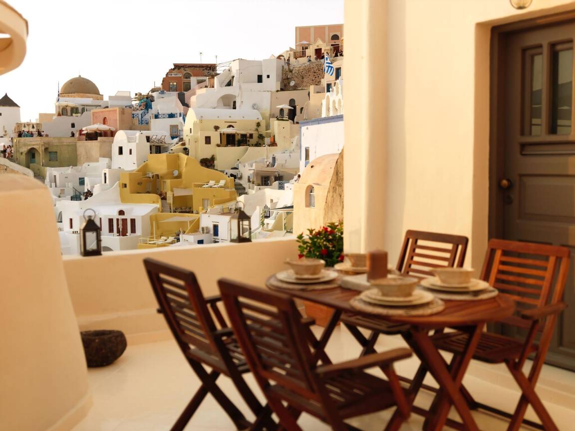 200 M² Villa ∙ 3 Bedrooms ∙ 6 Guests - Oia
