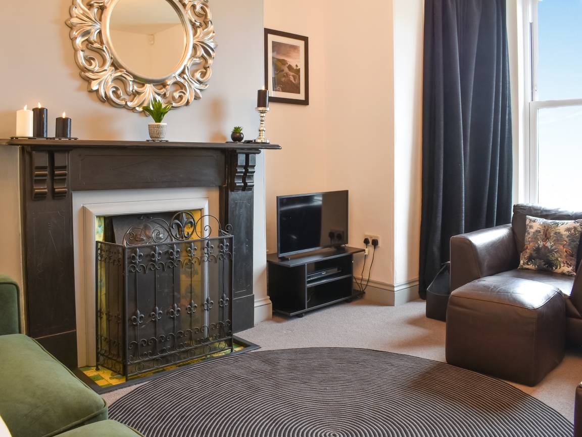 Cottage ∙ 3 Bedrooms ∙ 6 Guests - Tintagel