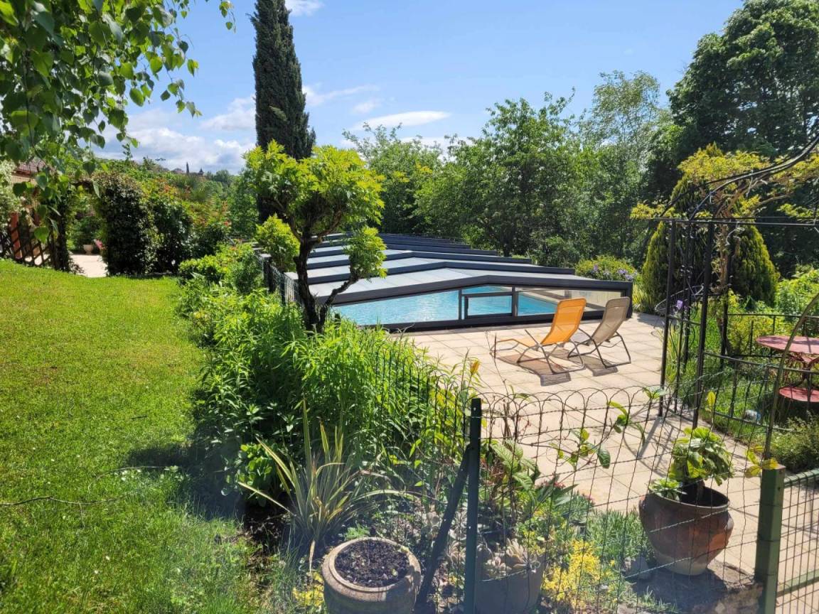 80 M² Gîte ∙ 2 Chambres ∙ 4 Personnes - Figeac