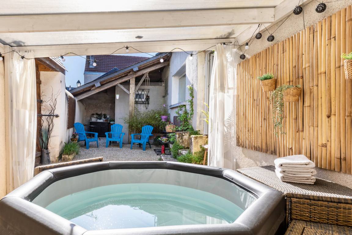 170 M² Ferienhaus ∙ 4 Schlafzimmer ∙ 10 Gäste - Tours