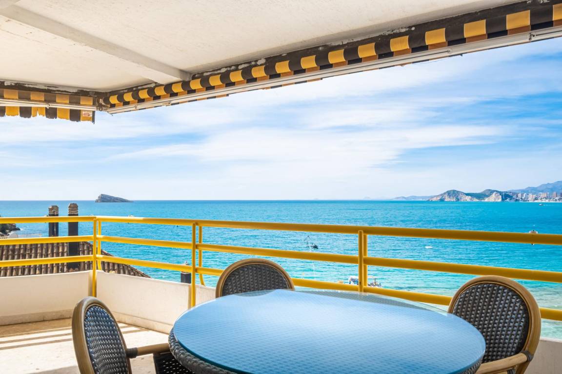 144 M² Apartamento ∙ 3 Habitaciones ∙ 6 Huéspedes - Benidorm