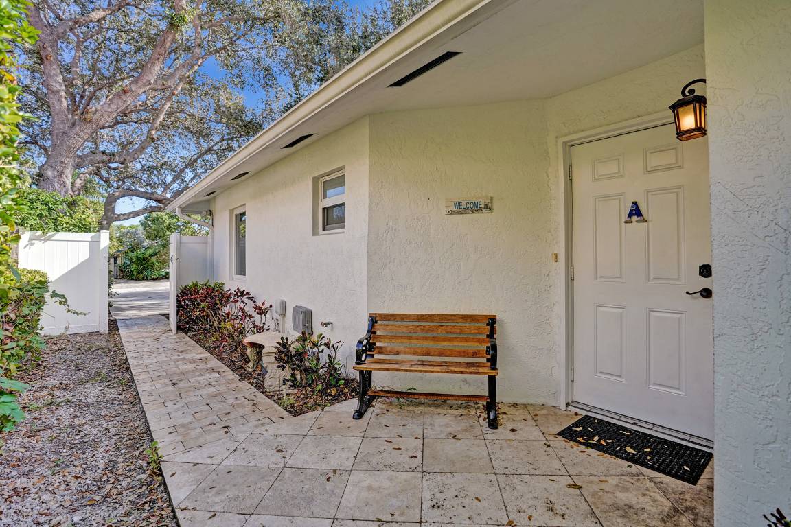 112 M² House ∙ 2 Bedrooms ∙ 4 Guests - Delray Beach, FL