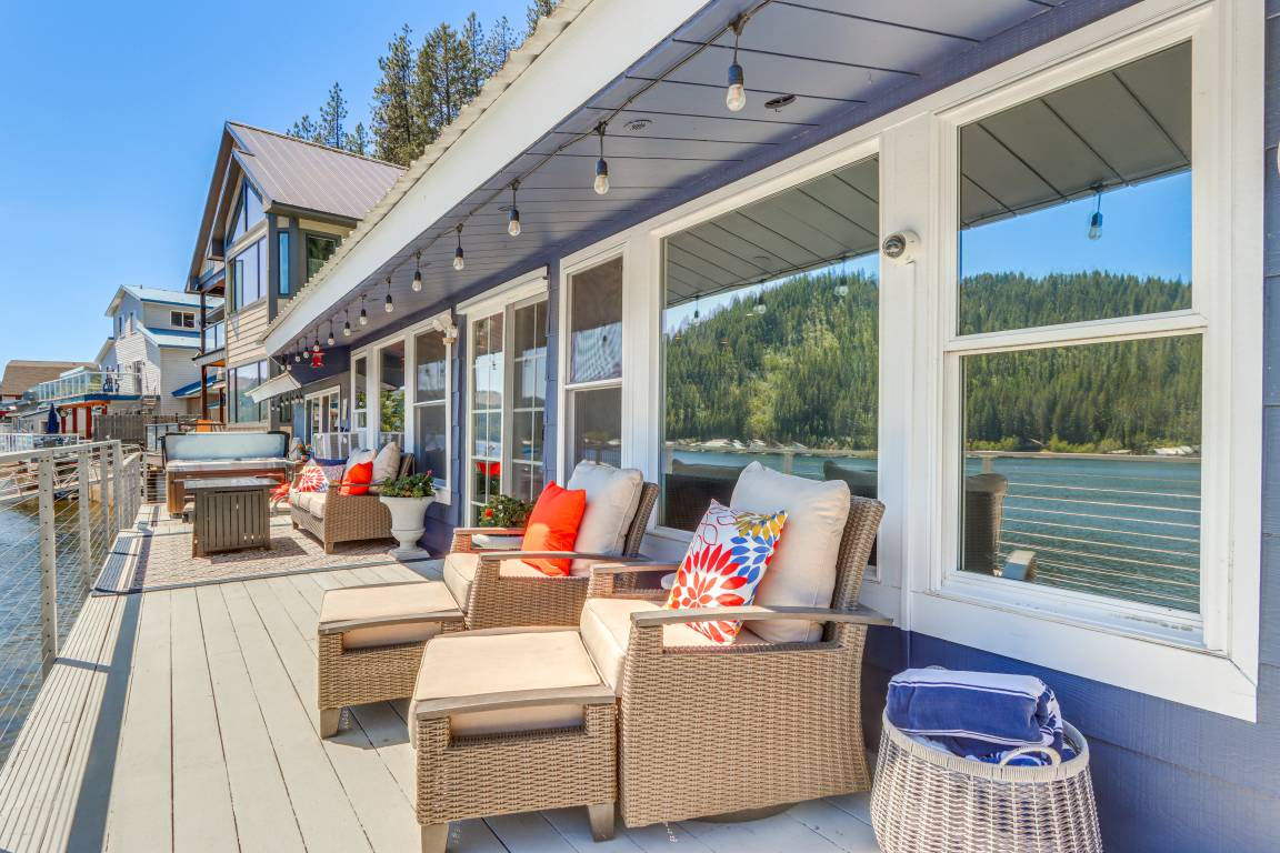 167 M² House ∙ 3 Bedrooms ∙ 8 Guests - Loon Lake, WA