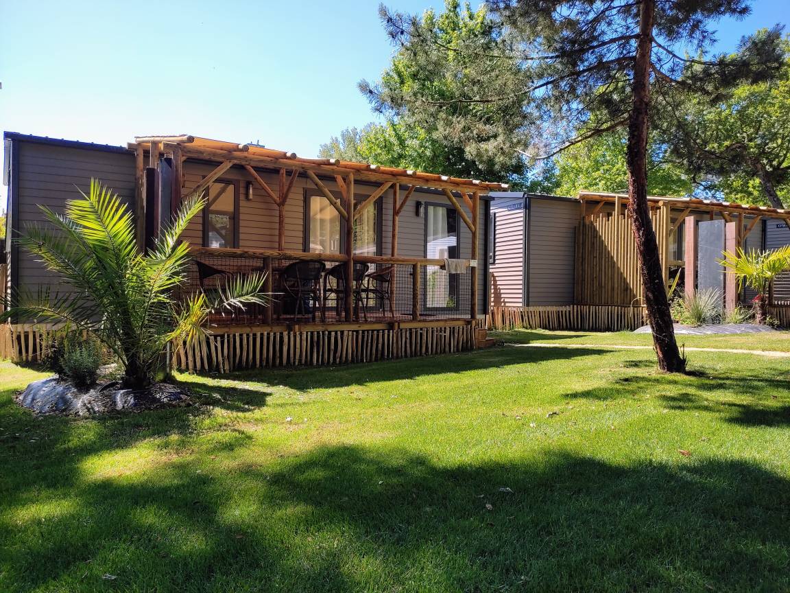 32 M² Camping ∙ 3 Chambres ∙ 8 Personnes - Saint-Nazaire