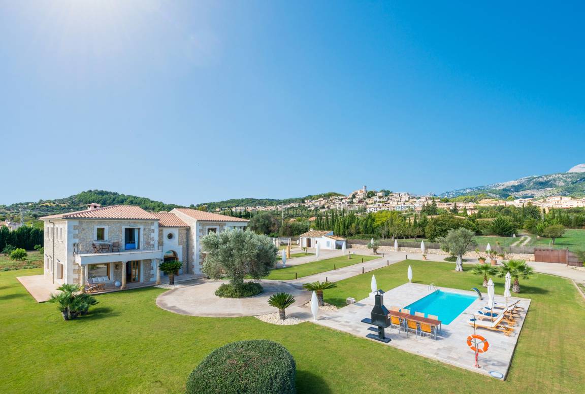 400 M² Villa ∙ 4 Habitaciones ∙ 8 Huéspedes - Selva