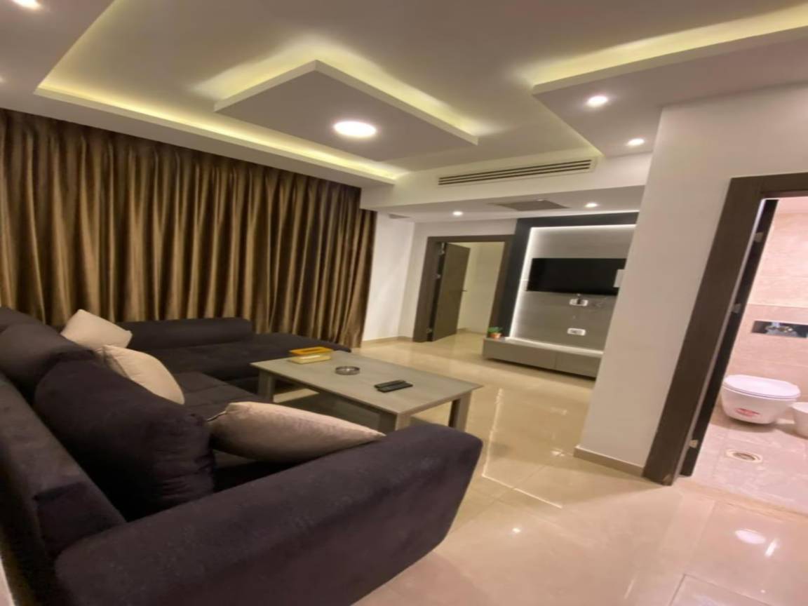 130 M² Apartamento ∙ 1 Habitación ∙ 2 Huéspedes - Amman